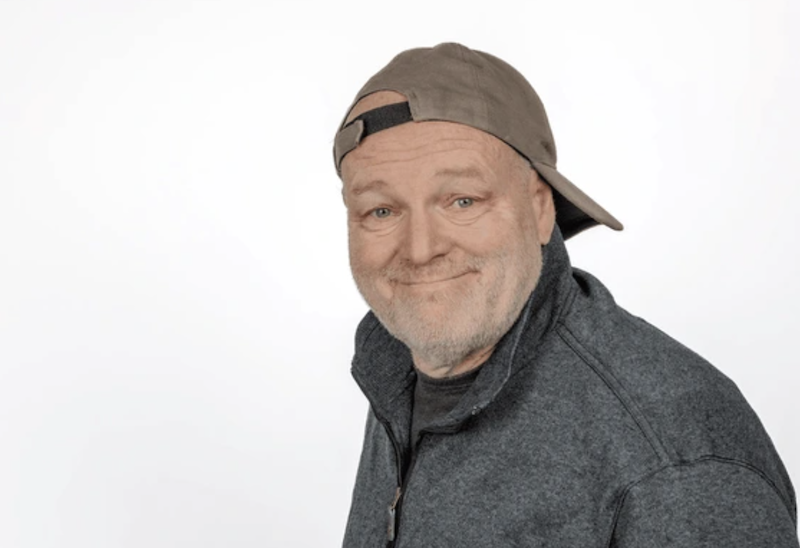 backwards hat Archives - The Art of Fatherhood